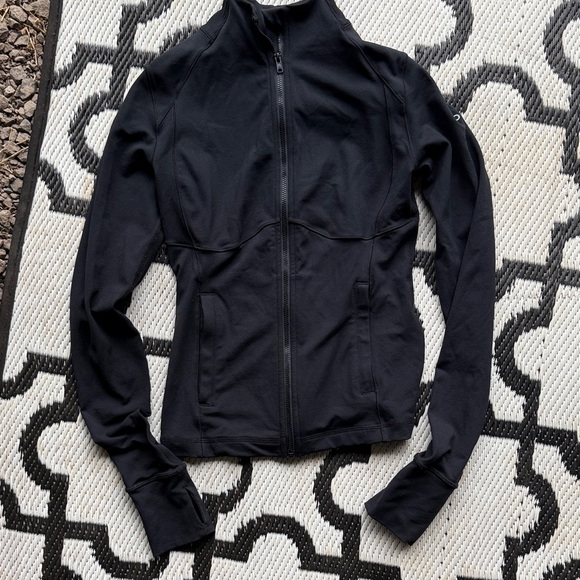ALO Yoga | Jackets & Coats | Alo Yoga Black Utility Jacket | Poshmark